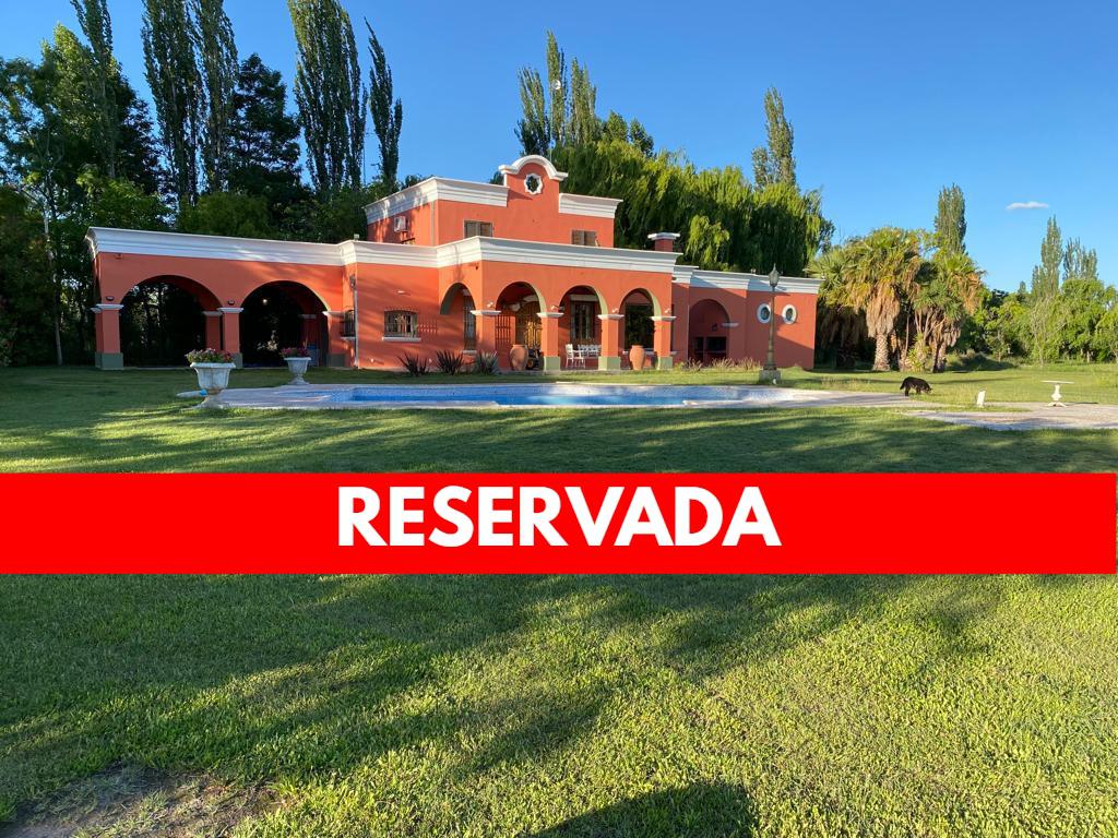 Alquiler | Casona con hermoso parque y pileta - 5 dormitorios | CHO5608659