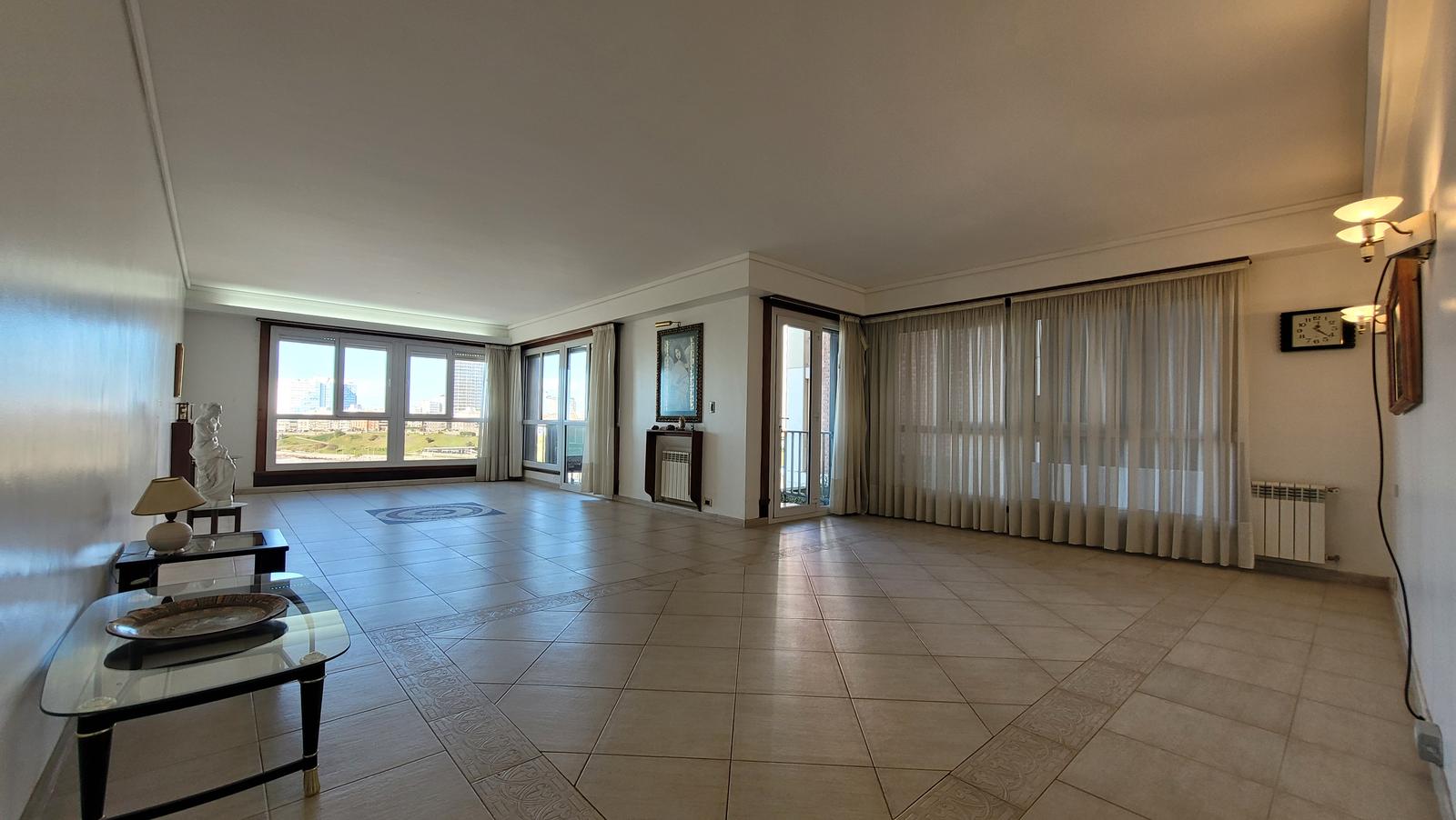 Alquiler | Alquiler 24 meses - Semi piso con vista a Playa Varese de 6 ...