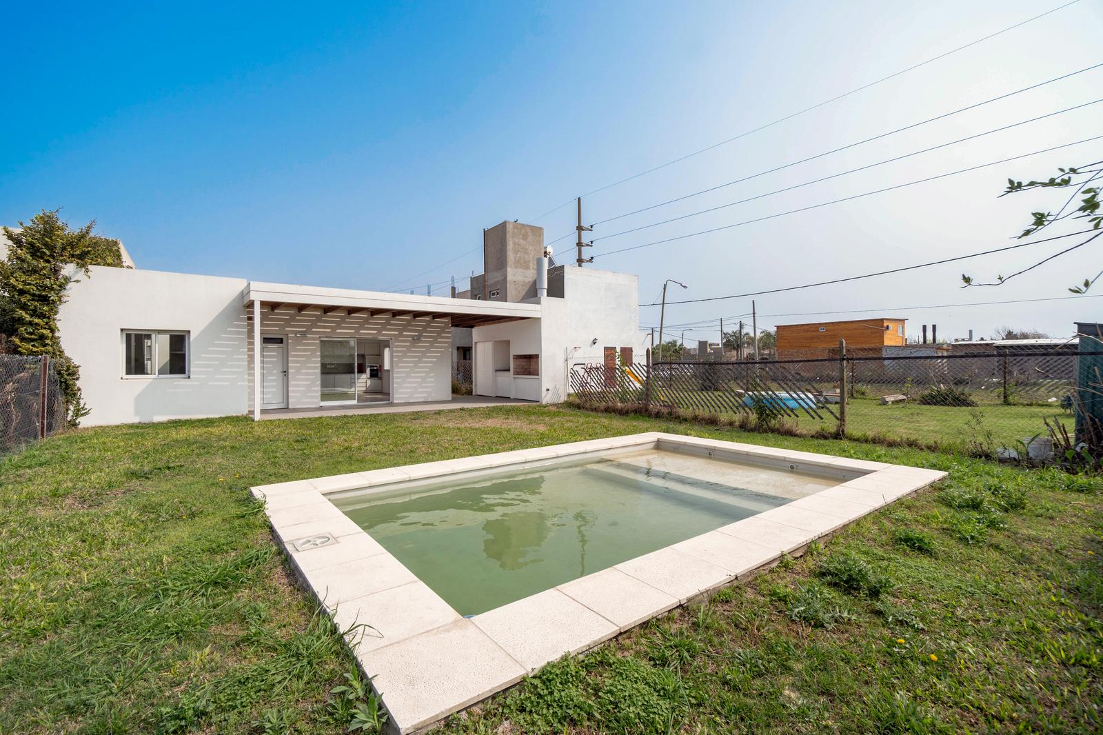 Venta | VENTA/PERMUTA - Casa - 3 dormitorios con piscina - Acequias del Aire, Roldán. | SHO6412706