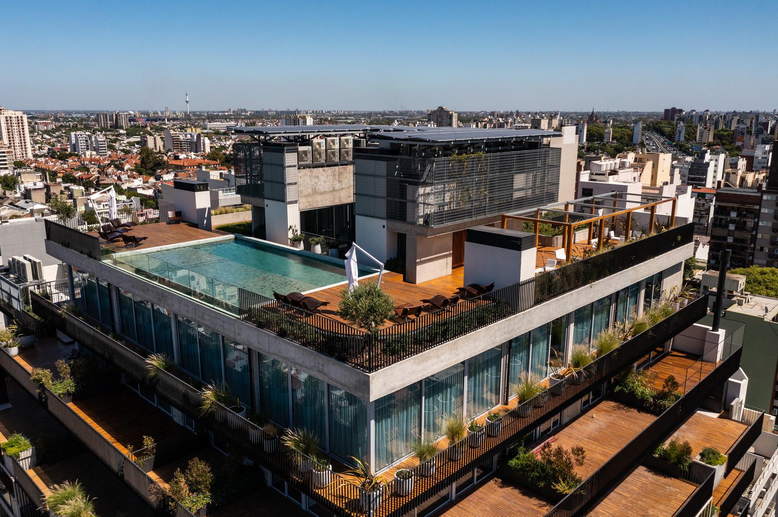 Fabián Achával | DONNA REGGIA | AZCUY