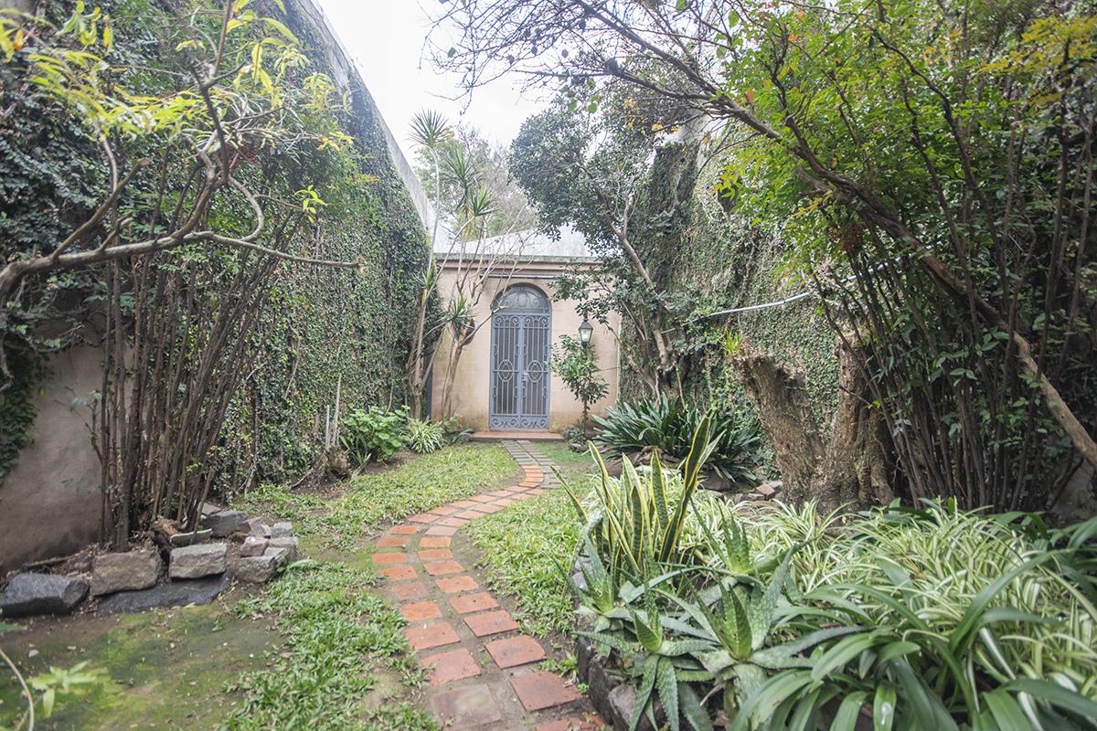 Venta | VENTA - Casa con patio y parrilla - Parque Patricios | FHO6260840