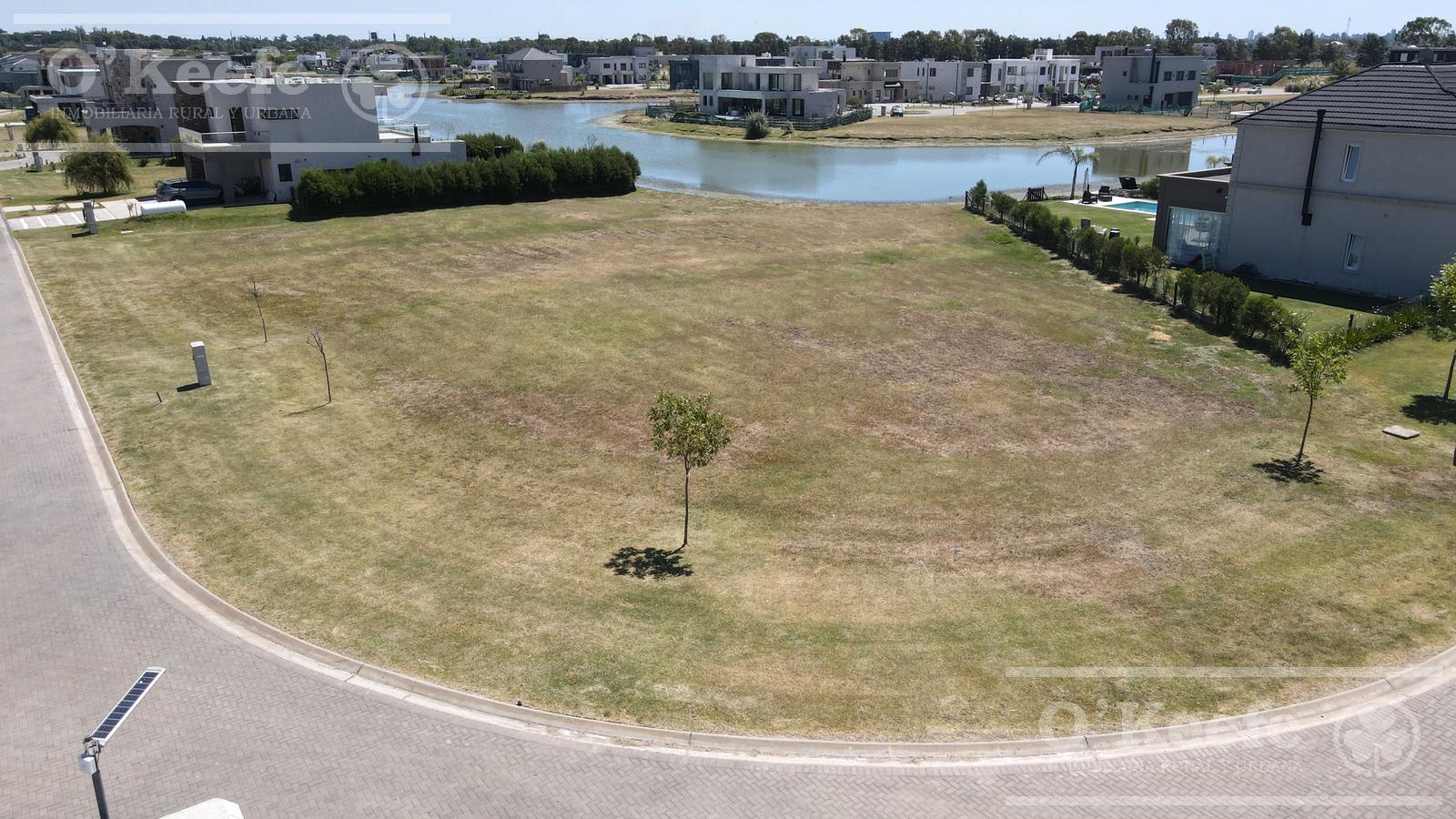 Venta | Lote oportunidad en venta a la laguna de 1309 m2 en Magallanes ...