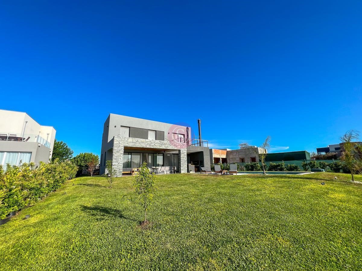 Venta | Casa en Venta en El Cantón Islas, El Cantón, Escobar | SUA0124