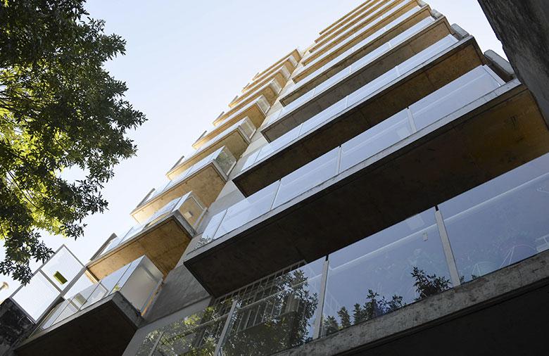 Sergio Villella Bienes Inmuebles | Edificio Alto Río - José Ingenieros 800