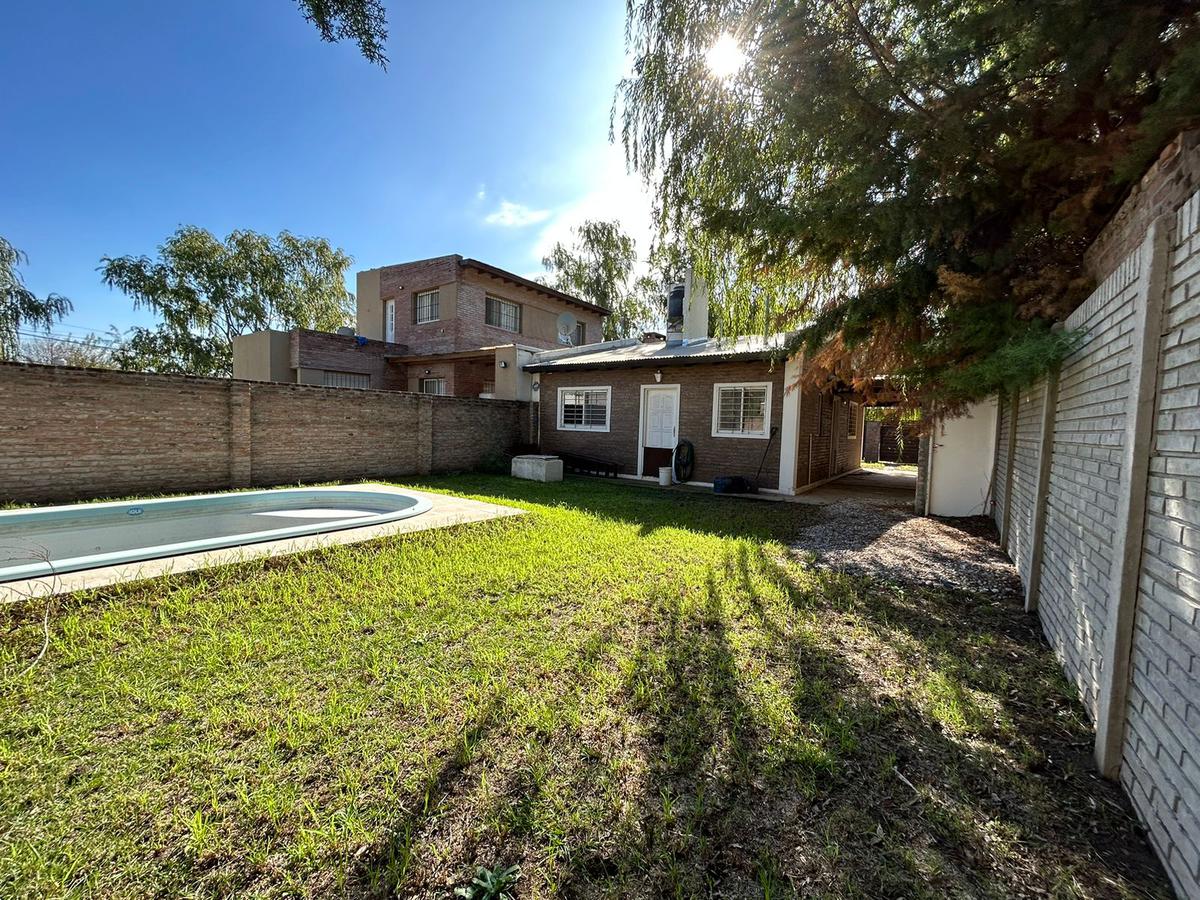 Venta | VENTA/PERMUTA - Casa 2 dormitorios con pileta - Country club, Funes. | SHO5032484