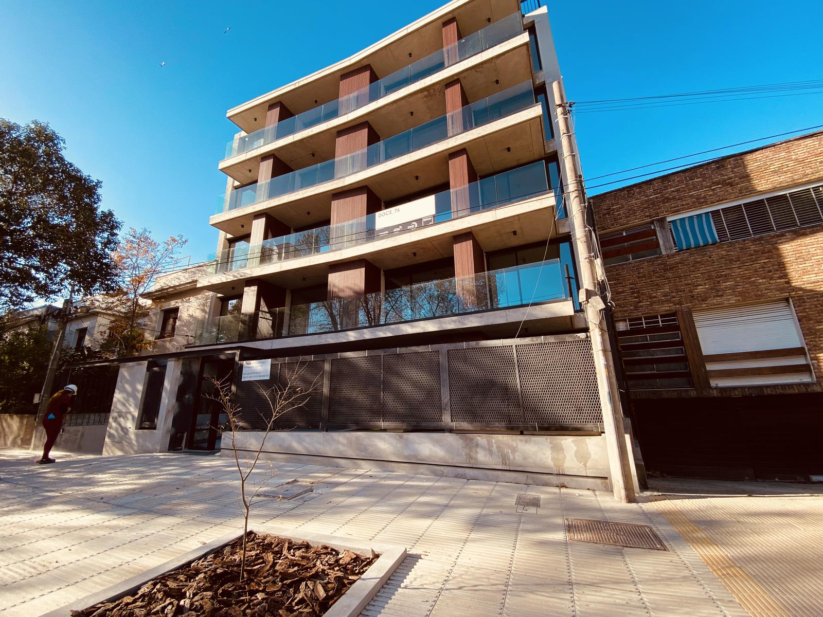 Punto Inmobiliario | DOCE 76