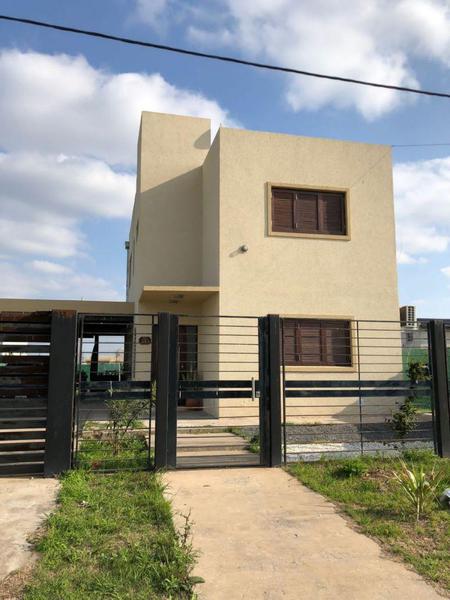 Venta | Irena Sandler 200 - Casa De 2 Dormitorios En Venta - Tierra De Sueños III, Roldan | ZP-M ...