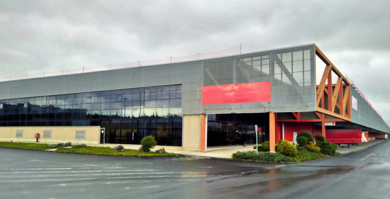 Redirecting to http://degal.com.ar